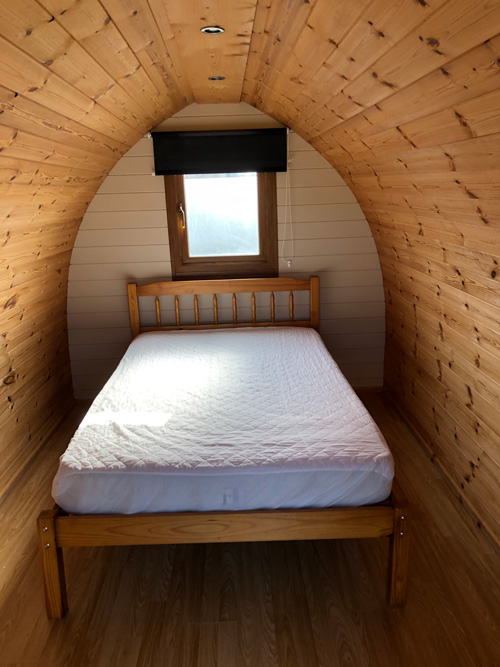 Rexes Hollow | Rose Pod